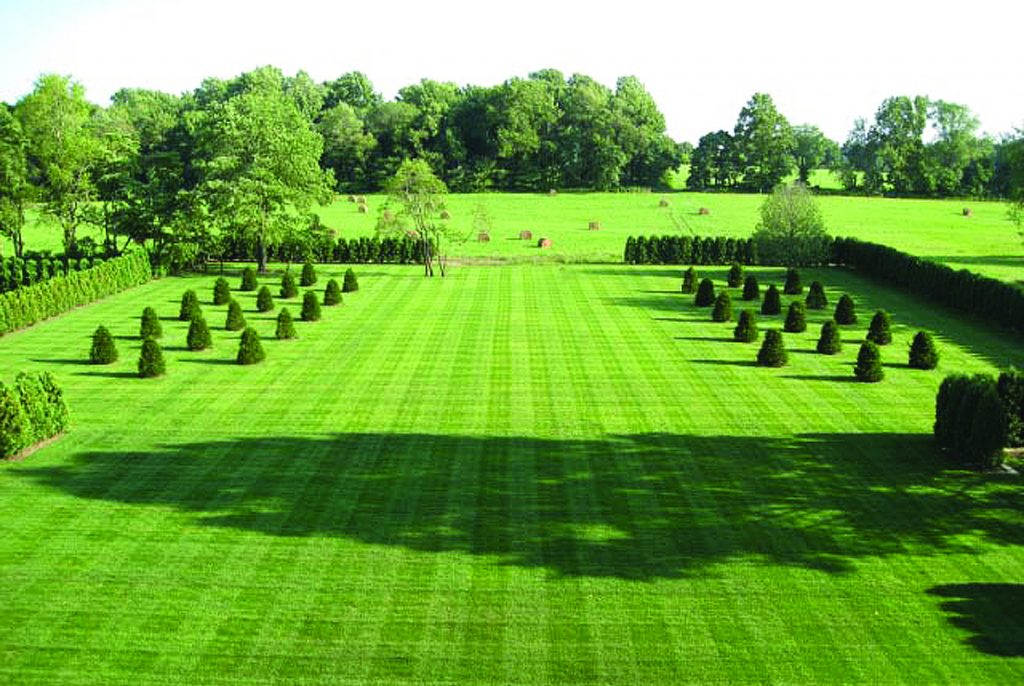 Welcome Home - A luxury landscape design for welcomes you to this NJ home