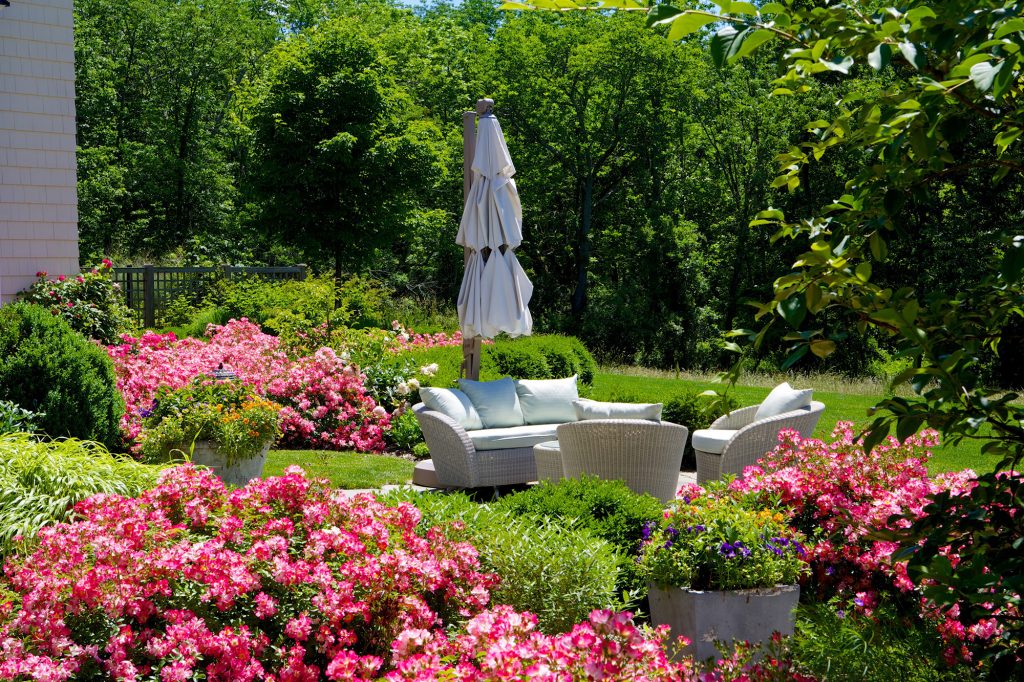 A Modern Homestead - A Welcoming North Jersey Landscape Design